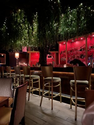 WILLOW - 42 Photos & 31 Reviews - 1431 Times Square, Detroit, Michigan ...