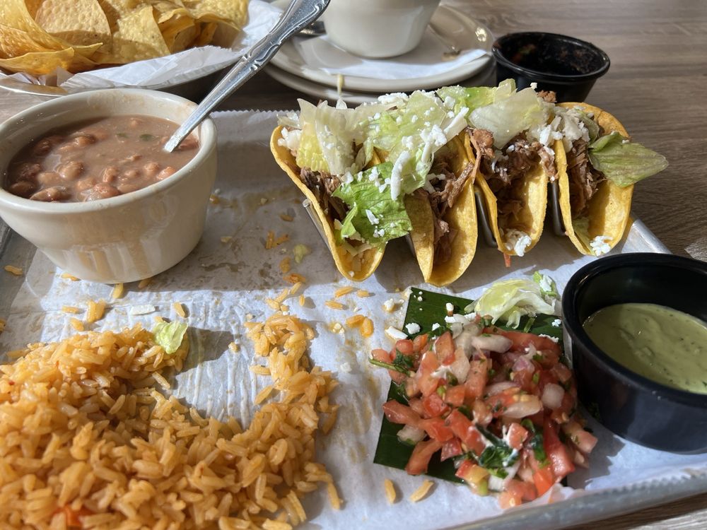 VILLA GRANDE TACO & BAR - Updated October 2025 - 20 Photos & 19 Reviews ...