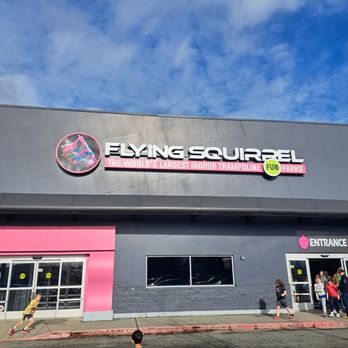 FLYING SQUIRREL TRAMPOLINE PARK - Updated October 2025 - 156 Photos & 102 Reviews - 1325 SE ...