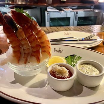 DRAKE’S HOLLYWOOD - Updated April 2025 - 421 Photos & 108 Reviews ...