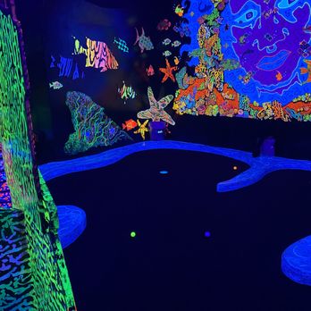 PUTTING EDGE - 267 Photos & 112 Reviews - 5250 International Dr ...