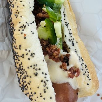 DIRTY FRANK’S HOT DOG TRUCK - Updated December 2025 - 15 Photos - 6665 ...