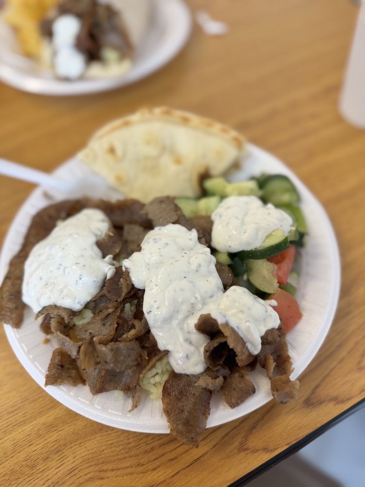 GYRO CLUB - Updated October 2025 - 50 Photos & 35 Reviews - 900 Grammer ...