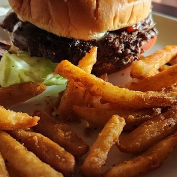 PUB W - Updated December 2024 - 240 Photos & 246 Reviews - 10740 South ...