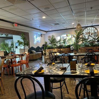 INVITO RESTAURANT - Updated October 2025 - 184 Photos & 54 Reviews ...