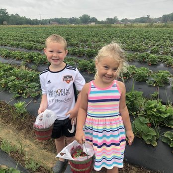 EFURD ORCHARDS - Updated August 2025 - 59 Photos & 37 Reviews - 4004 ...