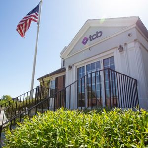 HARBORONE BANK - Updated May 2025 - 43 Reviews - 443 Belmont St ...