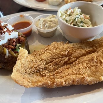 OLDE TOWNE INN - Updated May 2024 - 347 Photos & 579 Reviews - 14745 ...