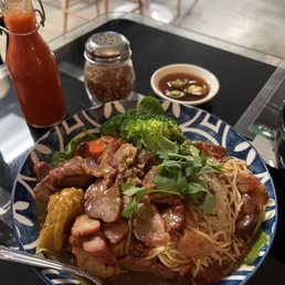 KIN THAI - Updated October 2025 - 153 Photos & 192 Reviews - 207 W 8th ...