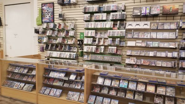 GAME REALMS - 121 Photos & 90 Reviews - 137 N Victory Blvd, Burbank ...