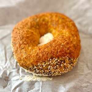 BETWEEN ROUNDS BAKERY SANDWICH CAFE - Updated June 2025 - 95 Photos ...