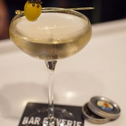 BAR REVERIE - Updated January 2026 - 53 Photos & 56 Reviews - 4017 ...
