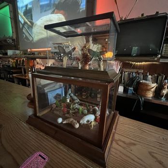 FOREST ROOM 5 - Updated October 2024 - 226 Photos & 792 Reviews - 2532 ...