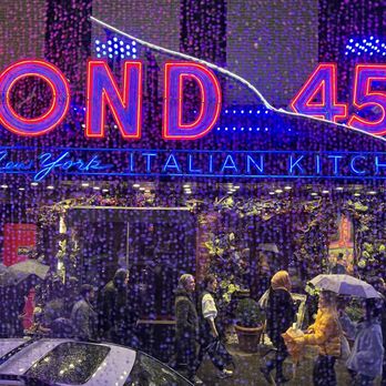 BOND 45 - 916 Photos & 938 Reviews - 221 W 46th St, New York, New York ...