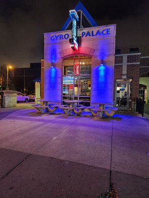 GYRO PALACE - Updated October 2025 - 128 Photos & 87 Reviews - 602 S ...