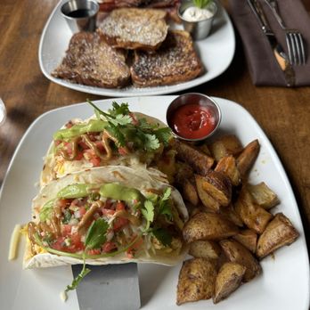 CHELSEA STATION RESTAURANT BAR & LOUNGE - Updated February 2025 - 333 ...