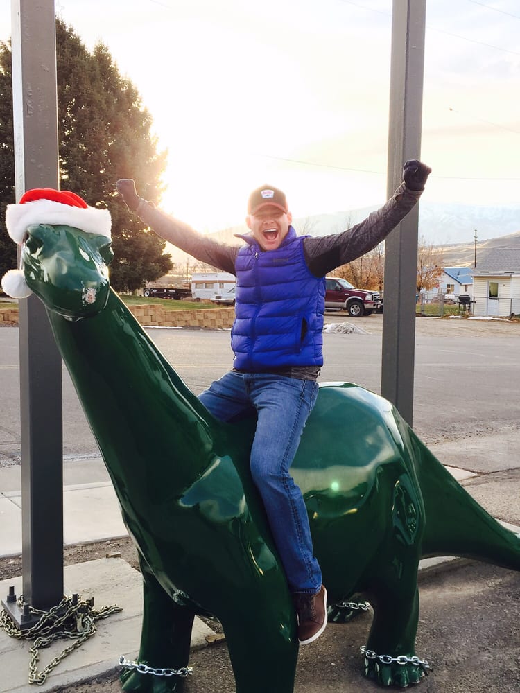 STOCKTON SINCLAIR STATION - Updated July 2025 - 29 N Connor, Stockton ...