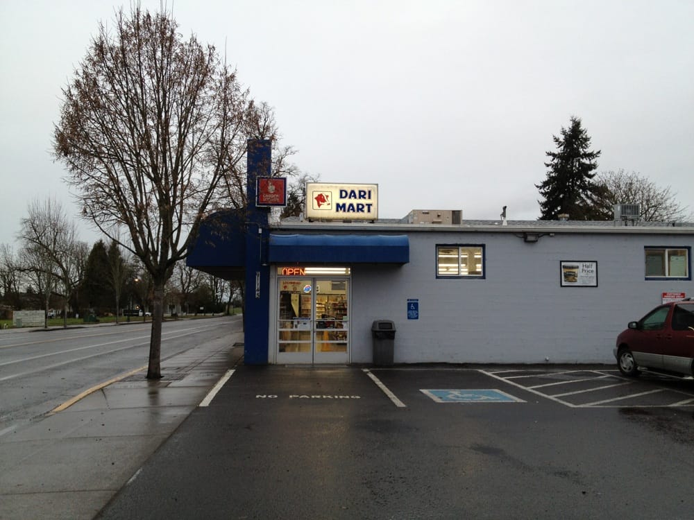 DARI-MART STORES - 91145 N Willamette St, Eugene, Oregon - Grocery ...