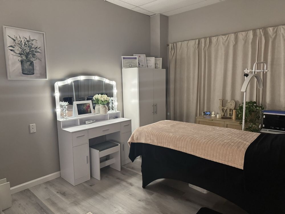 ELITE ESTHETIC LOUNGE - Updated October 2025 - 11 Photos - 348 Route 9N, Manalapan, New Jersey ...