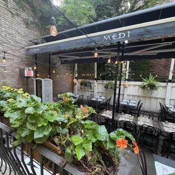 MEDI RESTAURANT & WINE BAR - Updated December 2025 - 610 Photos & 581 ...