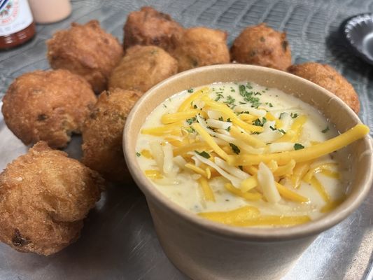 NEWT’S CATFISH - Updated December 2025 - 21 Photos & 31 Reviews - 503 ...