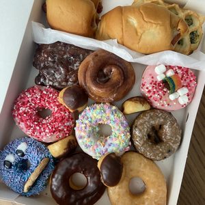JERRY’S DONUTS - Updated December 2024 - 15 Photos & 60 Reviews - 12895 ...