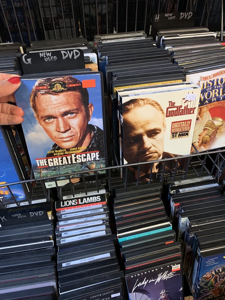 THE MUSIC STORE - Updated October 2025 - 62 Photos & 69 Reviews - 66 W ...