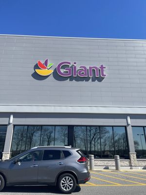 GIANT - Updated December 2025 - 18 Photos & 32 Reviews - 1649 Crofton ...