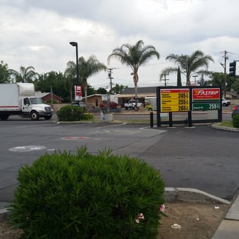 FASTRIP FOOD STORE - Updated September 2025 - 4798 E Clinton Ave ...