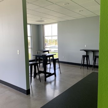 GROUND SHUTTLE - Updated December 2025 - 18 Photos & 59 Reviews - 1450 ...