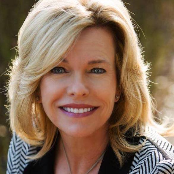 TERRI SELVAGGIO-RE/MAX DIAMOND REALTY - Updated December 2024 - Canyon ...