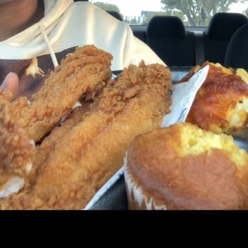 SUNDAY’S EATERY - Updated September 2024 - 568 Photos & 386 Reviews ...