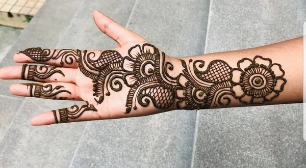 HEENA ART BY ANNIE - Updated April 2024 - 18 Photos - Herndon, Virginia ...