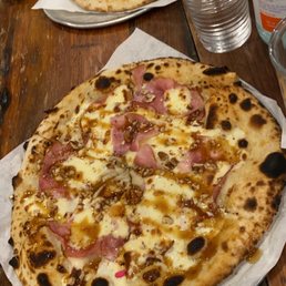 MERIBO - Updated December 2025 - 246 Photos & 258 Reviews - 326 Lee Ln ...