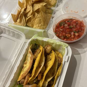 BIG PAPI’S - REAL GOOD TACOS - Updated September 2025 - 305 Photos ...