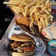 BURGERMASTER - 348 Photos & 540 Reviews - 10606 Northup Way, Bellevue ...