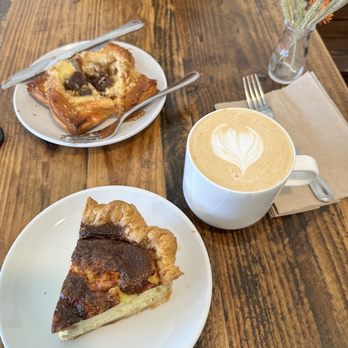 RUBY’S BAKERY AND CAFÉ - 238 Photos & 171 Reviews - 11 S Church St ...