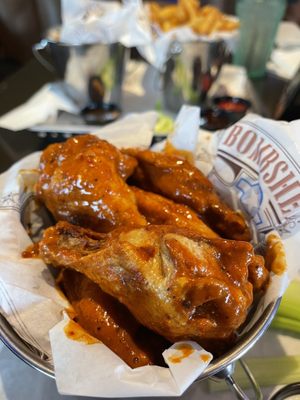 BOMBSHELLS RESTAURANT & BAR - Updated April 2025 - 202 Photos & 270 ...