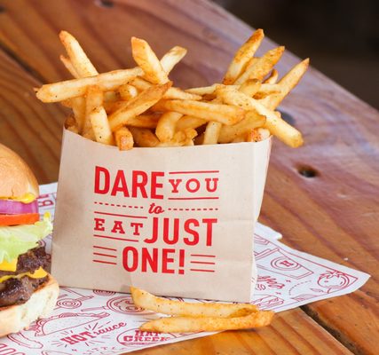 HAT CREEK BURGER COMPANY - Updated March 2024 - 218 Photos & 204 ...