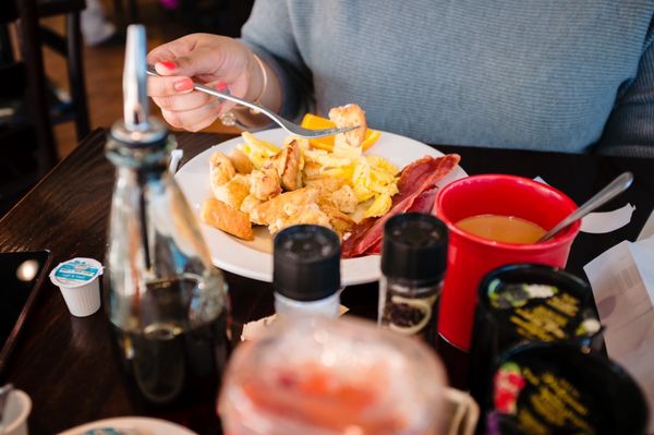 FAMOUS TOASTERY - 302 Photos & 349 Reviews - 43780 Central Station Dr ...