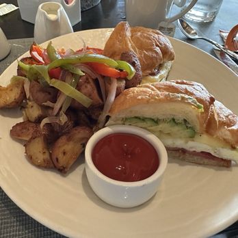 LATITUDES - JUPITER BEACH RESORT - Updated December 2025 - 168 Photos ...