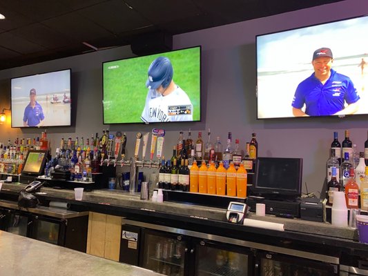 MR BILL’S TERRACE INN - Updated August 2024 - 199 Photos & 169 Reviews ...