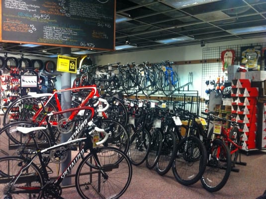 ALPINE SHOP - Updated September 2025 - 29 Photos & 87 Reviews - 440 N ...