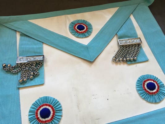 CHEVALIER RAMSAY LODGE N.4 - Updated June 2024 - Schaerbeek, Région de ...