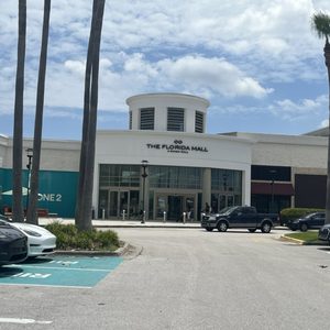 THE LOOP - Updated September 2025 - 28 Photos & 32 Reviews - 3208 N ...