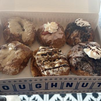 PARLOR DOUGHNUTS - Updated June 2025 - 268 Photos & 111 Reviews - 805 W ...