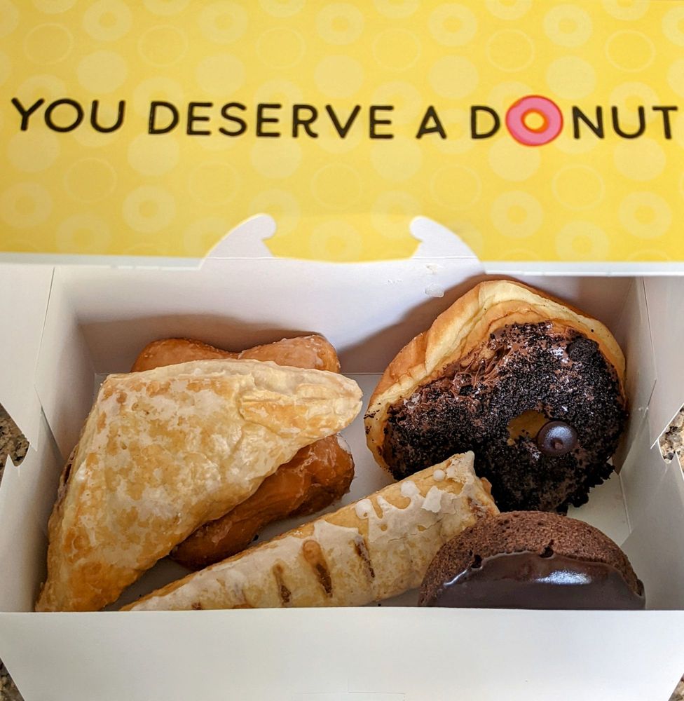 JJ DONUTS - Updated August 2025 - 34 Photos & 30 Reviews - 15 US-89 ...