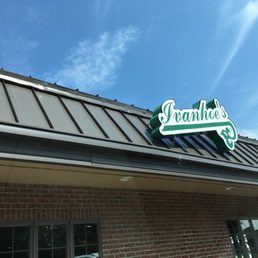 IVANHOE’S DRIVE IN - Updated December 2025 - 163 Photos & 194 Reviews ...