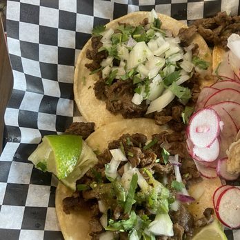 UPTOWN TAQUERIA WEN CHEF - Updated January 2025 - 77 Photos & 82 ...