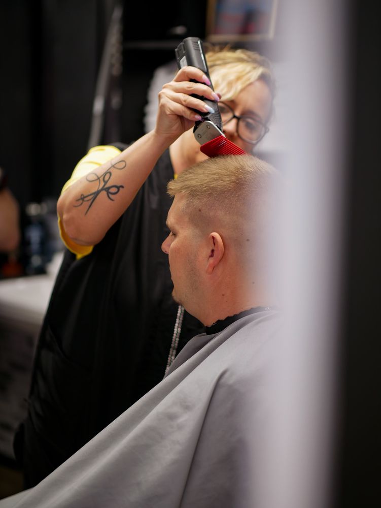 BEARD & BARREL BARBERSHOP - Updated June 2026 - Request an Appointment ...